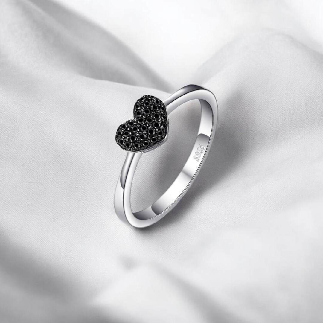 Black Heart Ring, 925 Sterling Silver, Dainty Love Ring, Heart Cut ...