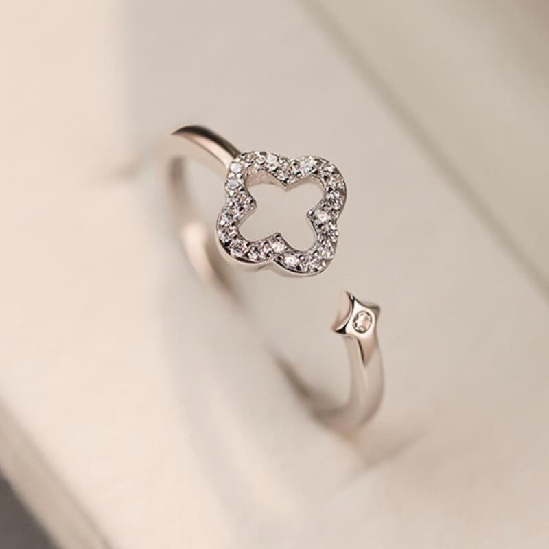 Clover Ring - Etsy