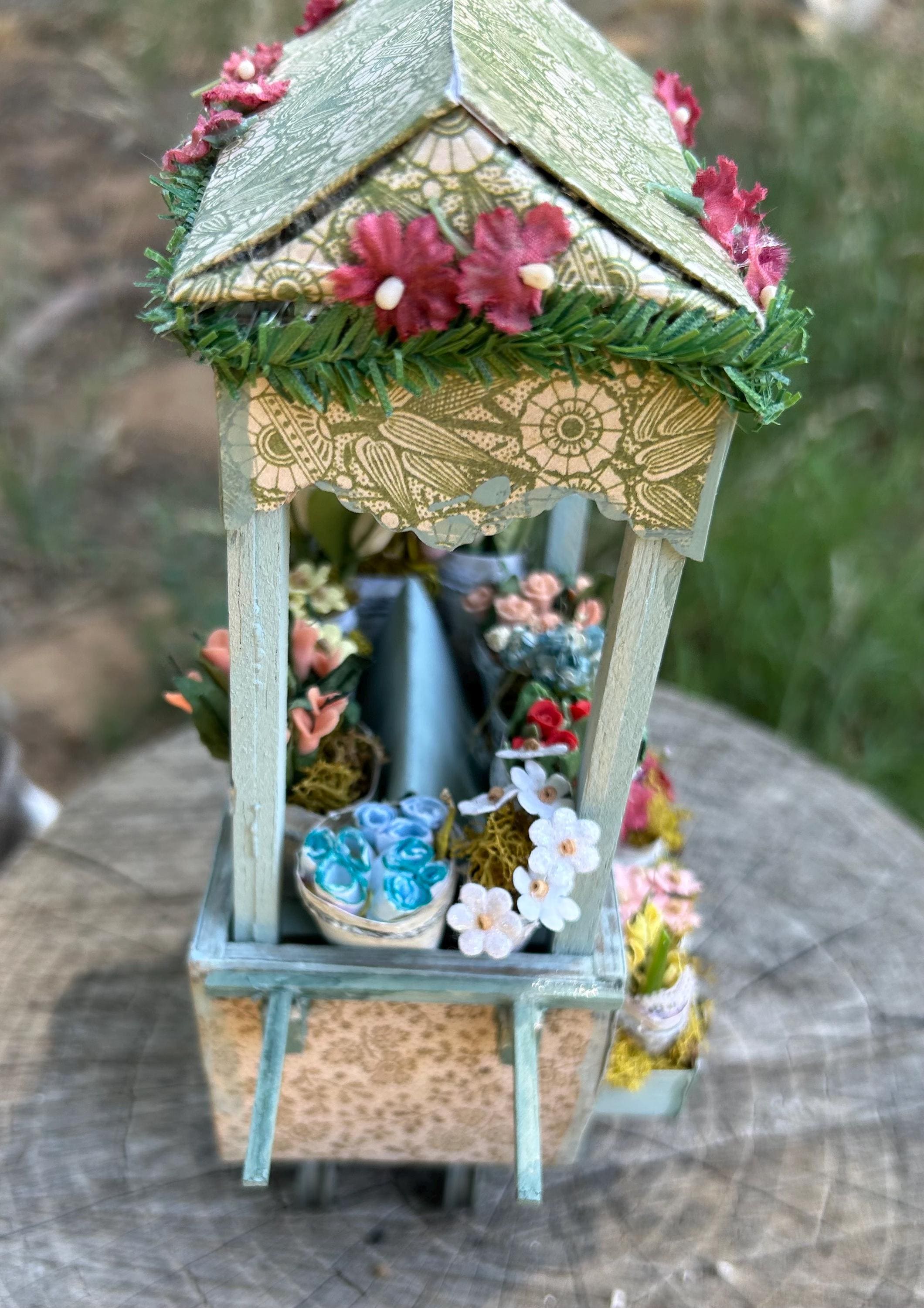 Handmade Miniature Flower Cart Diorama: Home Desk Decor - Etsy