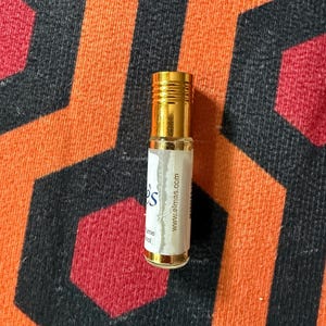 NEW Doves DOVE SOAP Scented Roll on Oil Clean Smelling Perfume ...