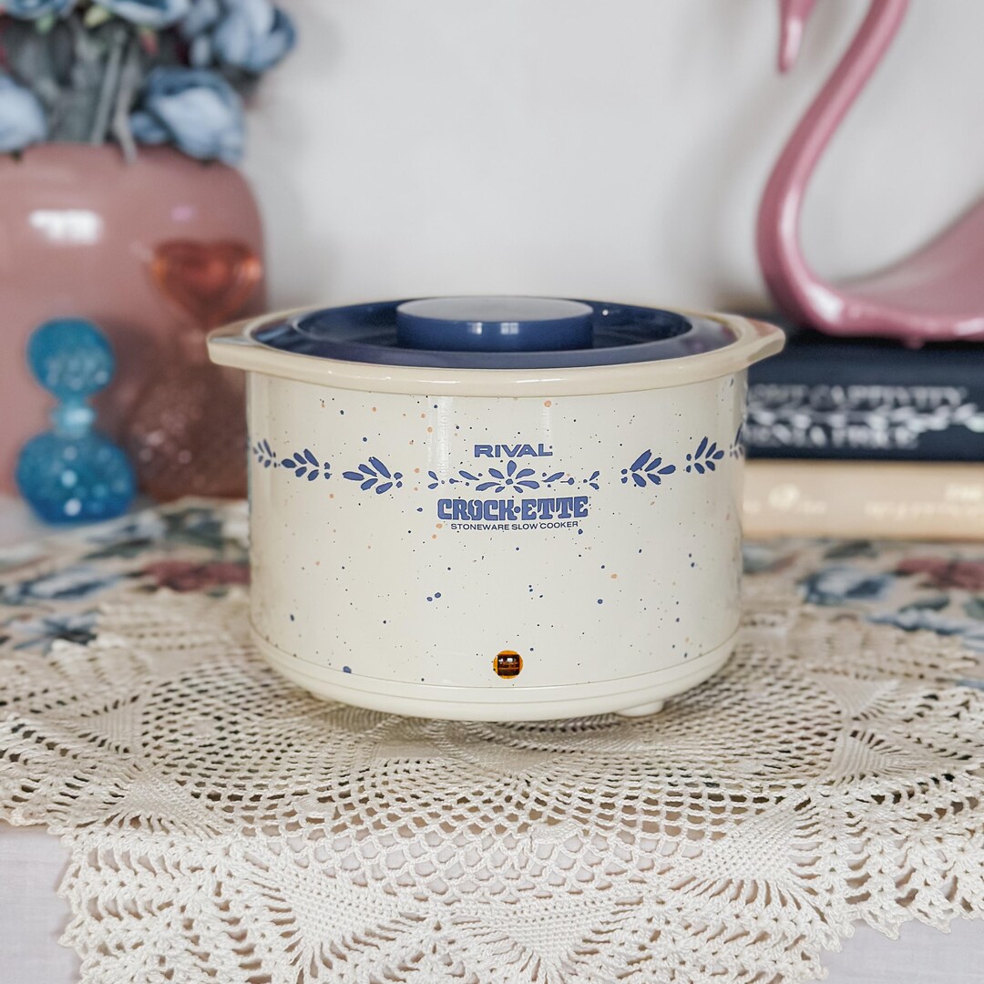 Vintage Rival Crock-ette | Blue & Pink Speckle Floral | 1 Qt Stoneware ...