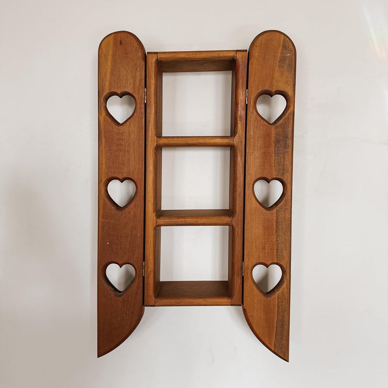 Wood Heart Shelf - Etsy
