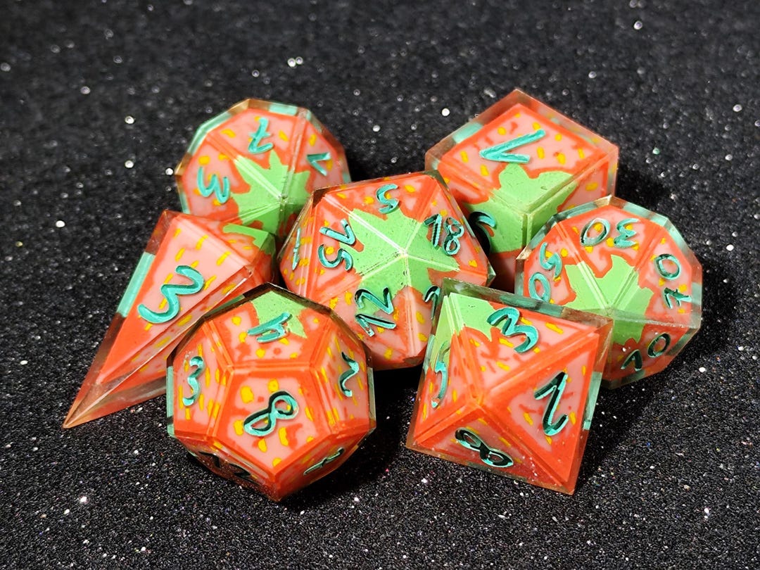 Strawberry Dnd Dice Set - Etsy