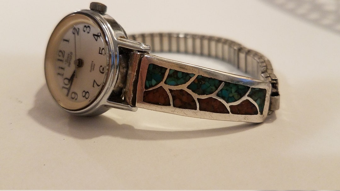 Timex Indiglo Vintage Wristwatch Stretchable Band Medium to Large Wrist ...