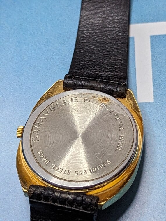 Vintage Men Watch CARAVELLE WORKING Quartz movement - Gem