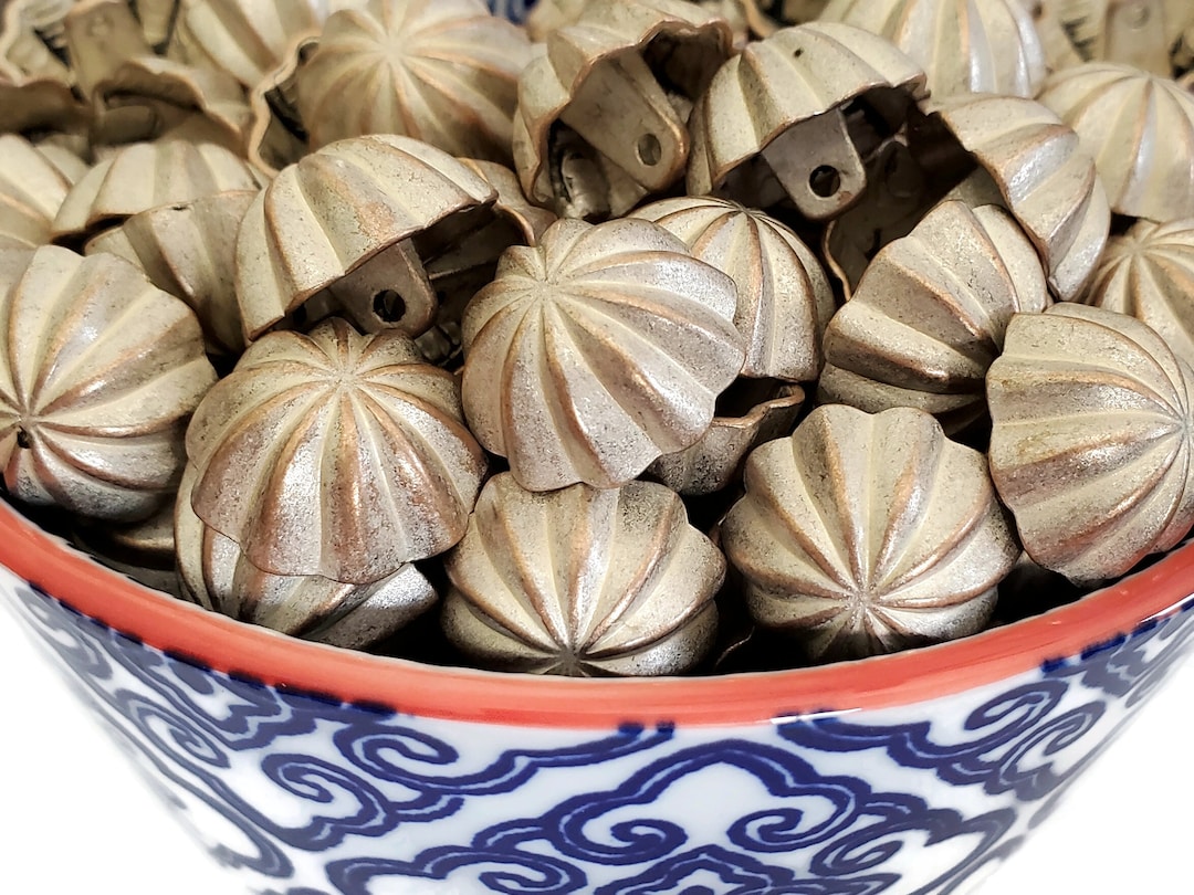 Vintage Metal Buttons, Whitewashed Copper in Your Choice of Quantity ...
