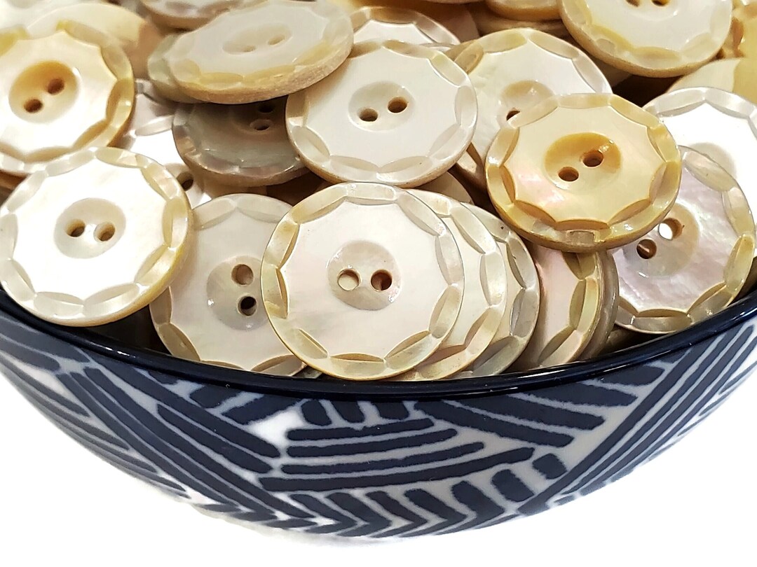 Carved Mother of Pearl Vintage Buttons, Natural Shell Coat Buttons for ...