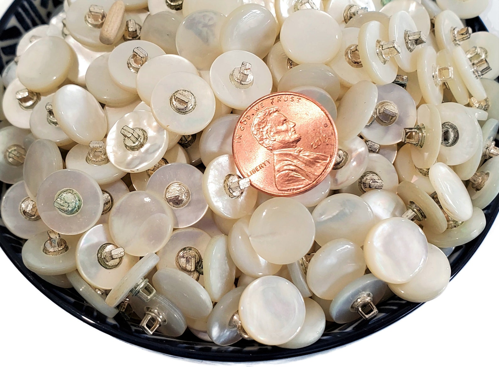 Vintage Mother of Pearl Buttons With Metal Shank Shell Sewing | Etsy