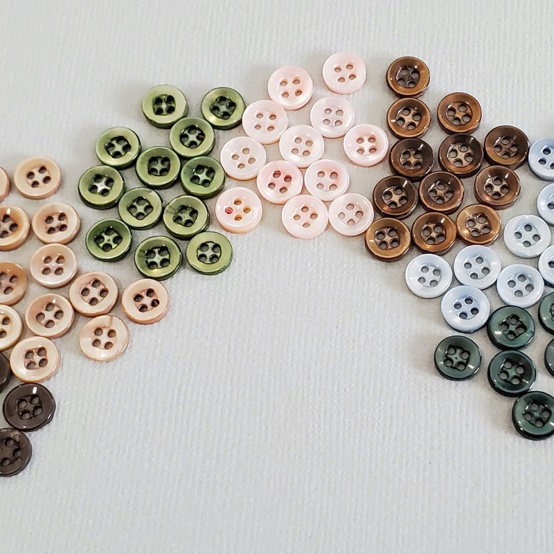 Small Green Pearl Buttons - Etsy