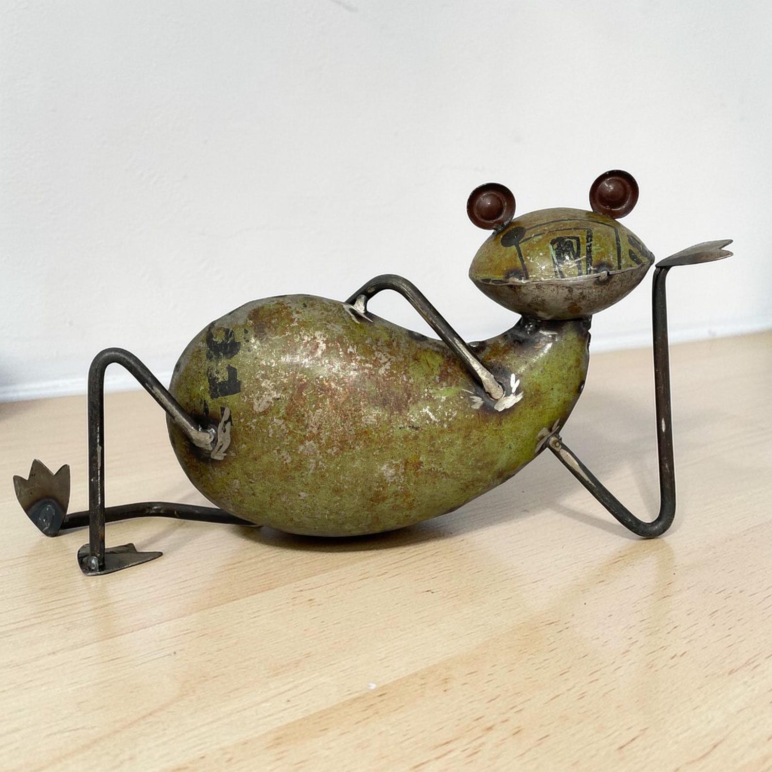 Recycled Scrap Metal Frog Statue: Green Laying Sassy Garden Decor - Etsy