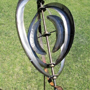 Heavy Duty Globe Weather Vane Style Metal Welded Yard Stake Wind ...