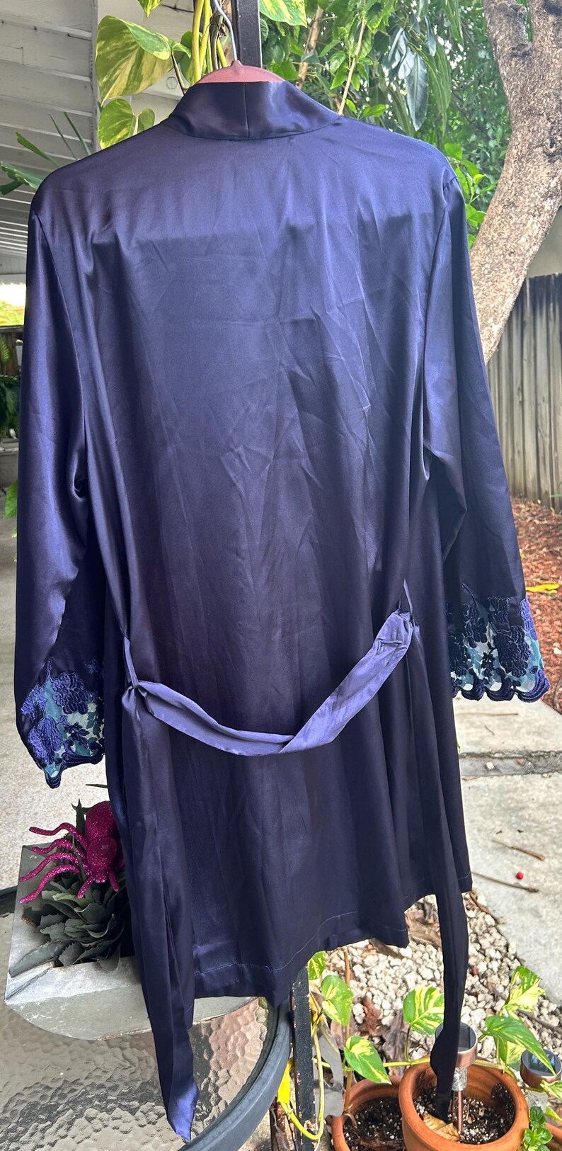 Natori Classics Blue Satin Kimono Style Robe Belt Pockets Lace Accent ...