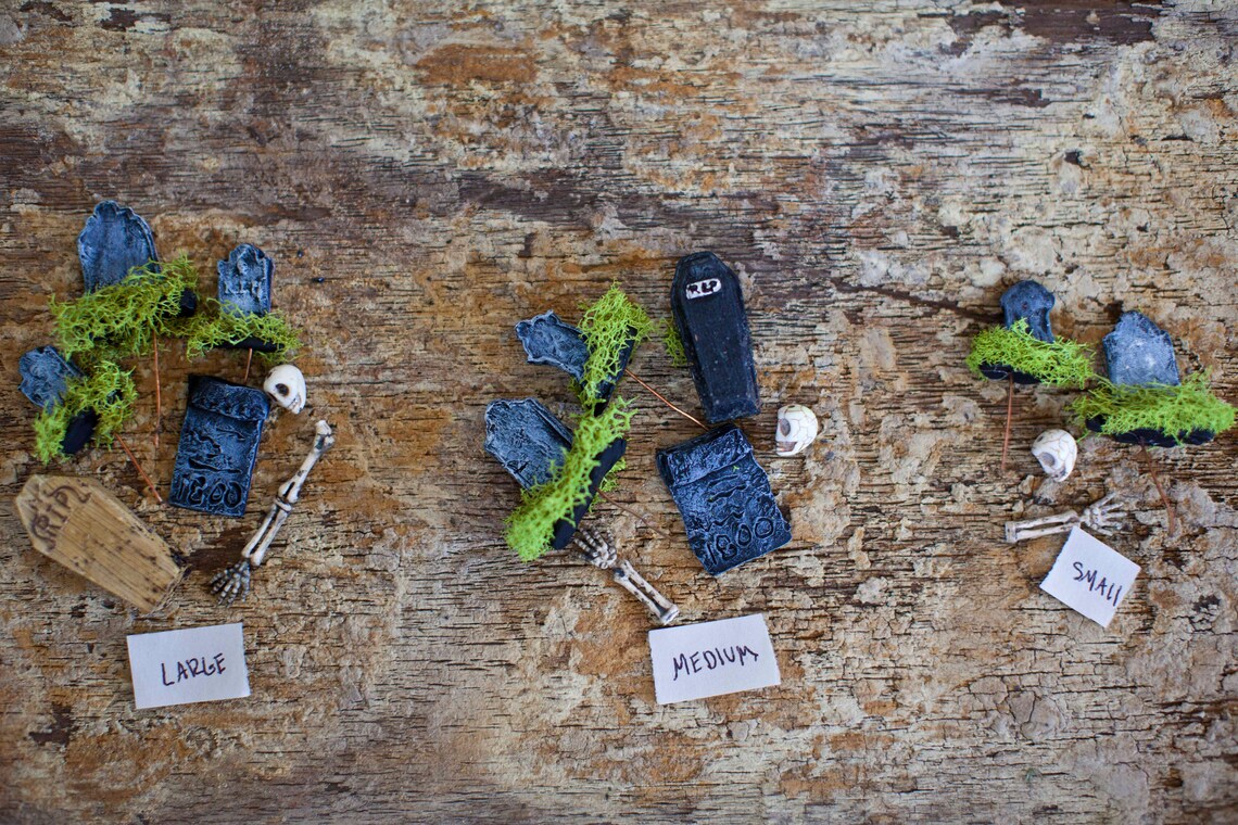 Graveyard Terrarium Kit Cemetery Miniatures Diy Moss Creepy - Etsy