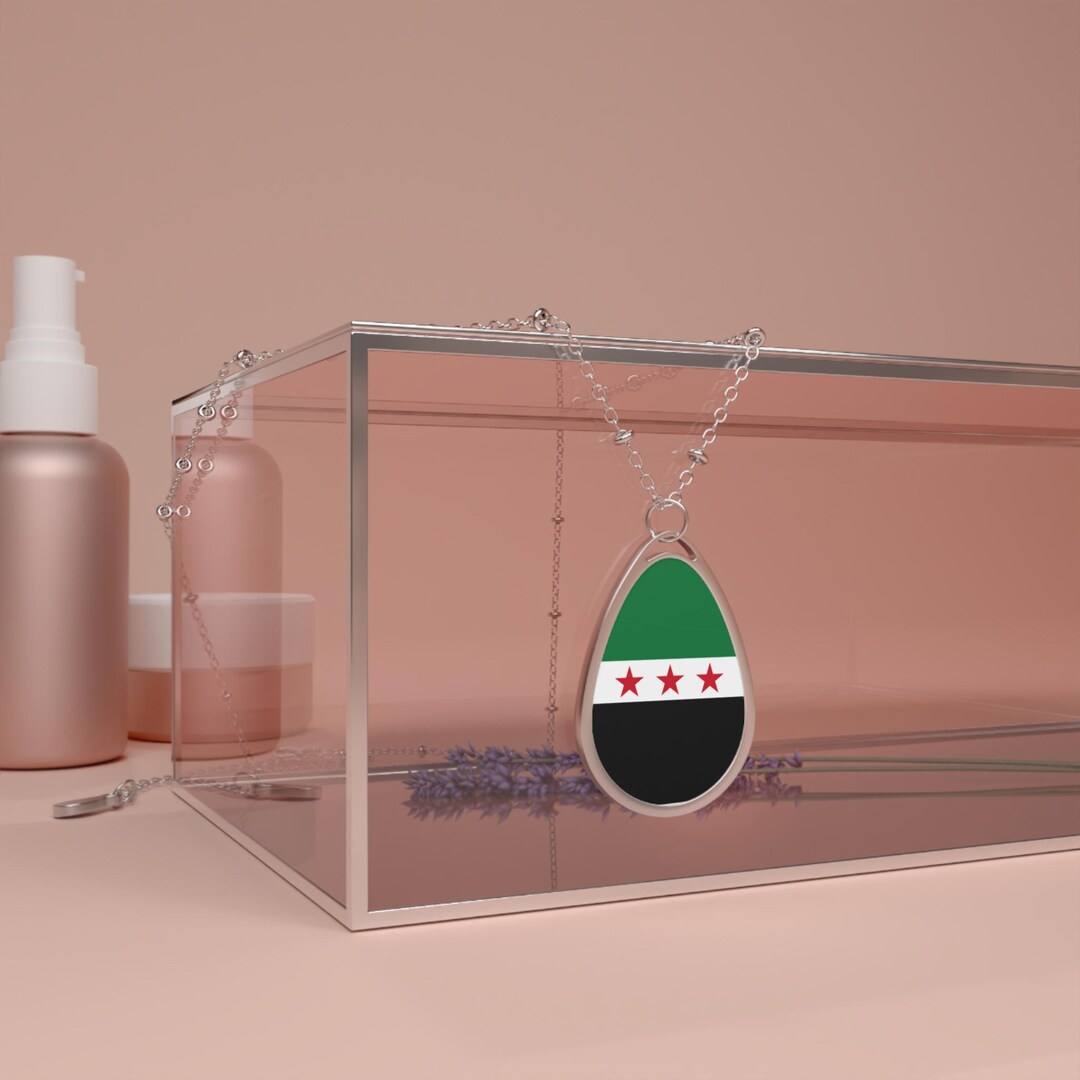Syria Flag Oval Necklace, Symbolic Jewelry, Support & Solidarity Gift ...