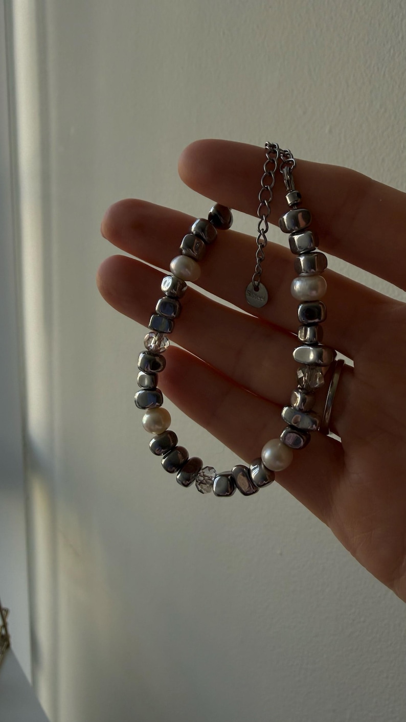 Hematite Bracelet With Freshwater Pearls, Elegant Minimalist Jewelry - Etsy