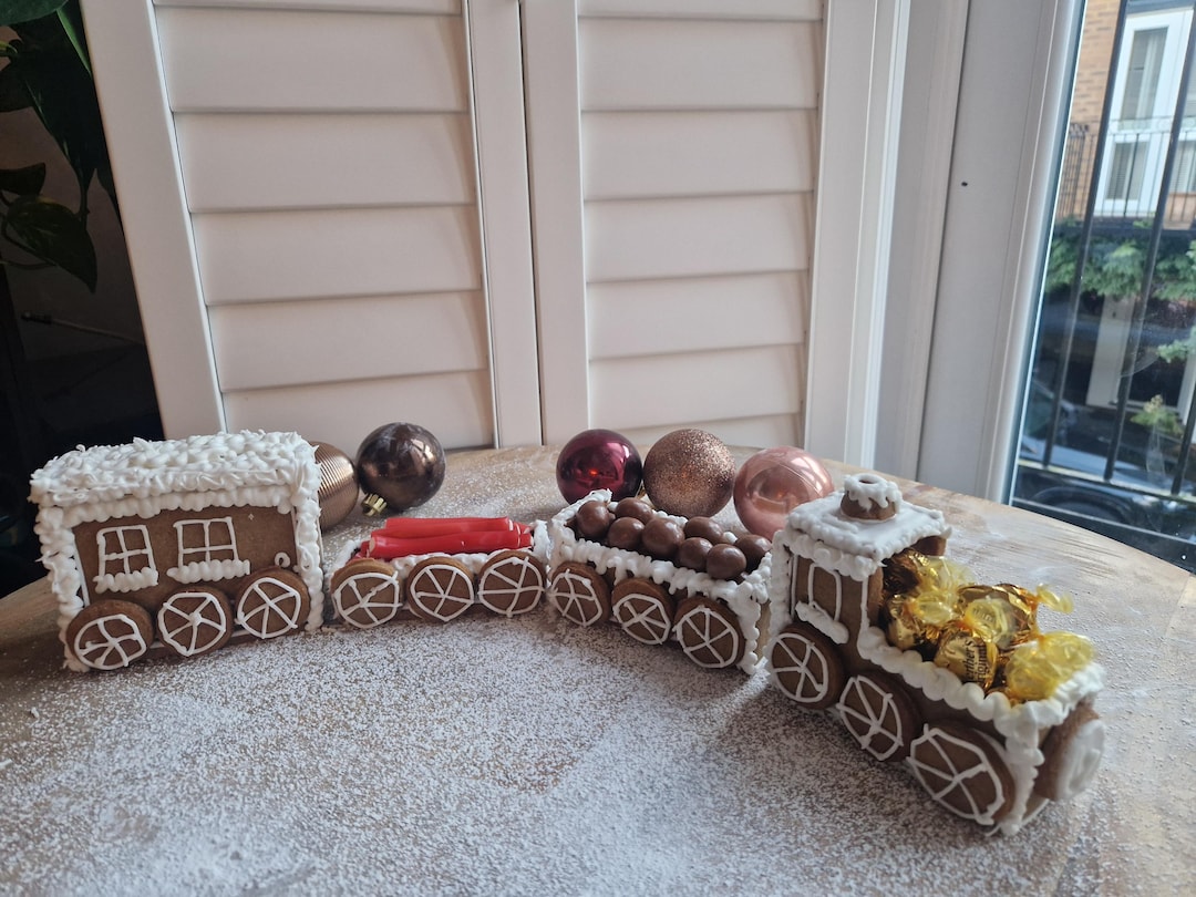 Gingerbread Train Set - Etsy