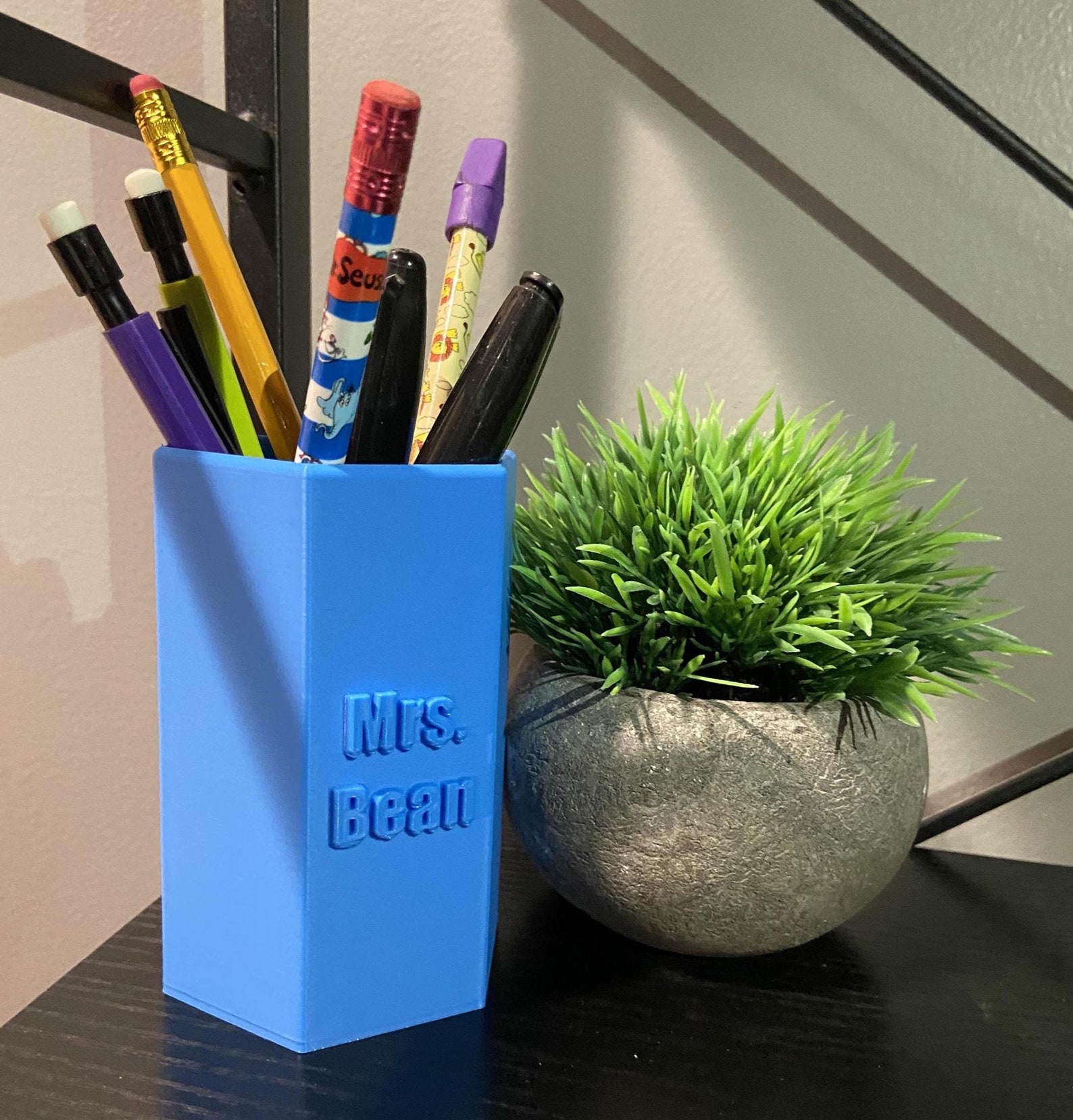 Hexagon Based Personalized Pen/pencil Holder - Custom 3d-printed ...