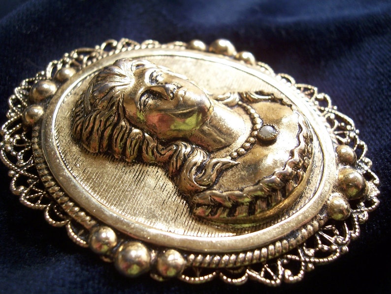 Vintage Repousse Cameo Bust Faux Pearl Pendant Brooch Pin | Etsy