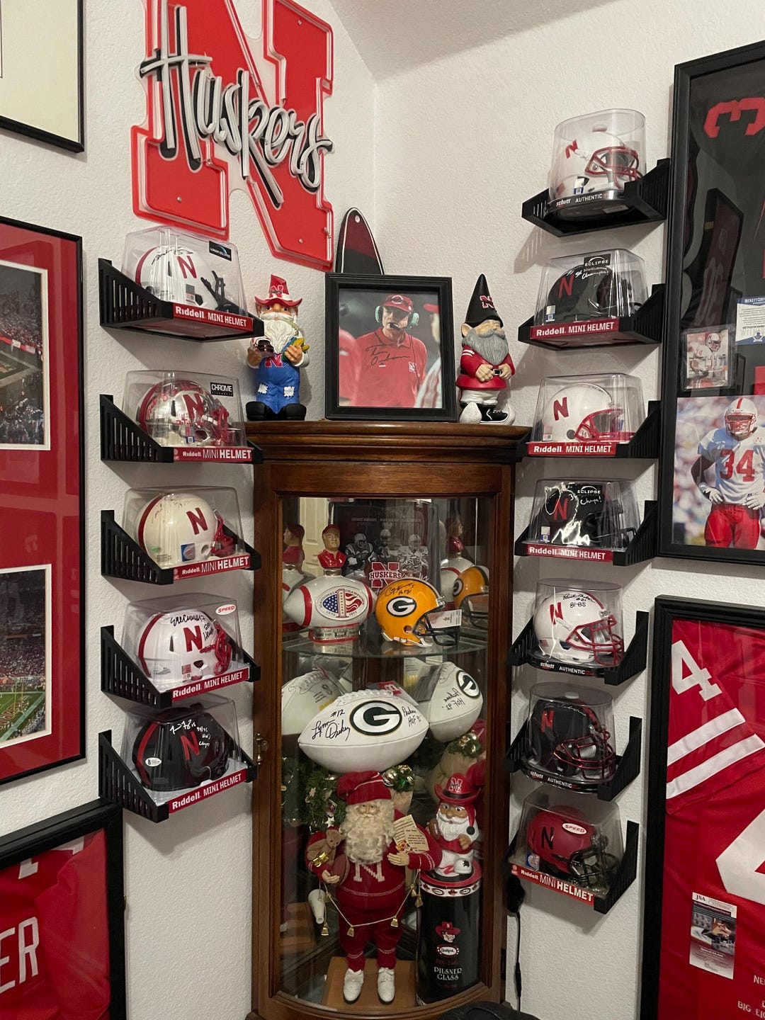Mini Sport Helmet Wall Display Shelf NFL, College, MLB, NHL, or Any ...