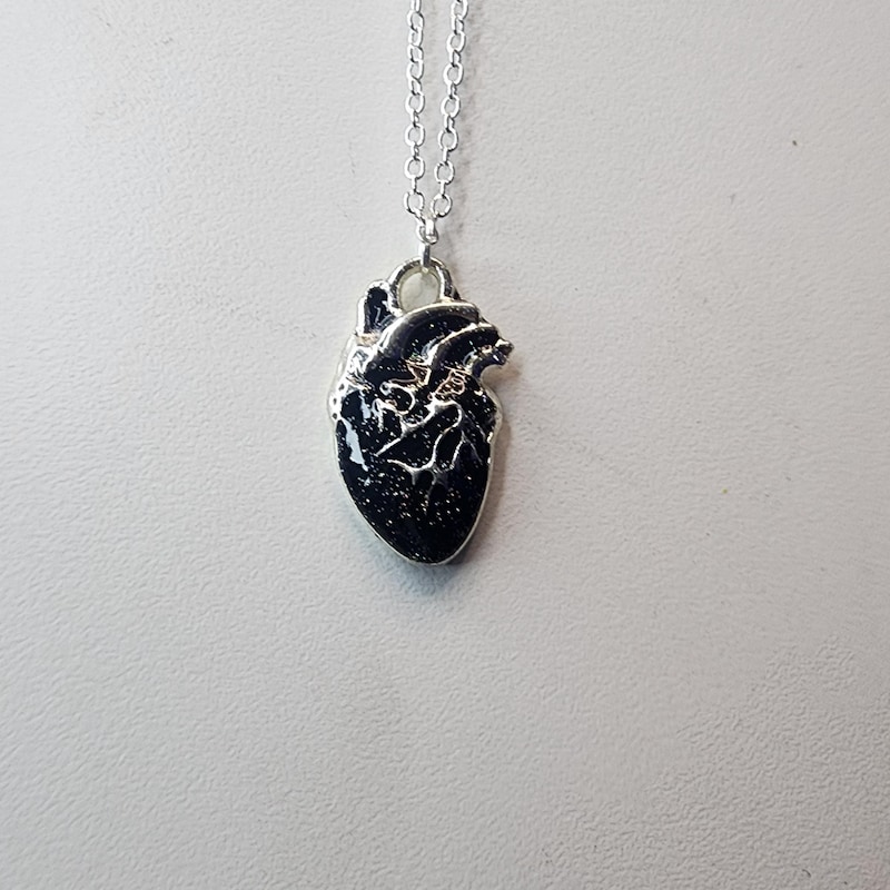 Human Heart Necklace - Etsy