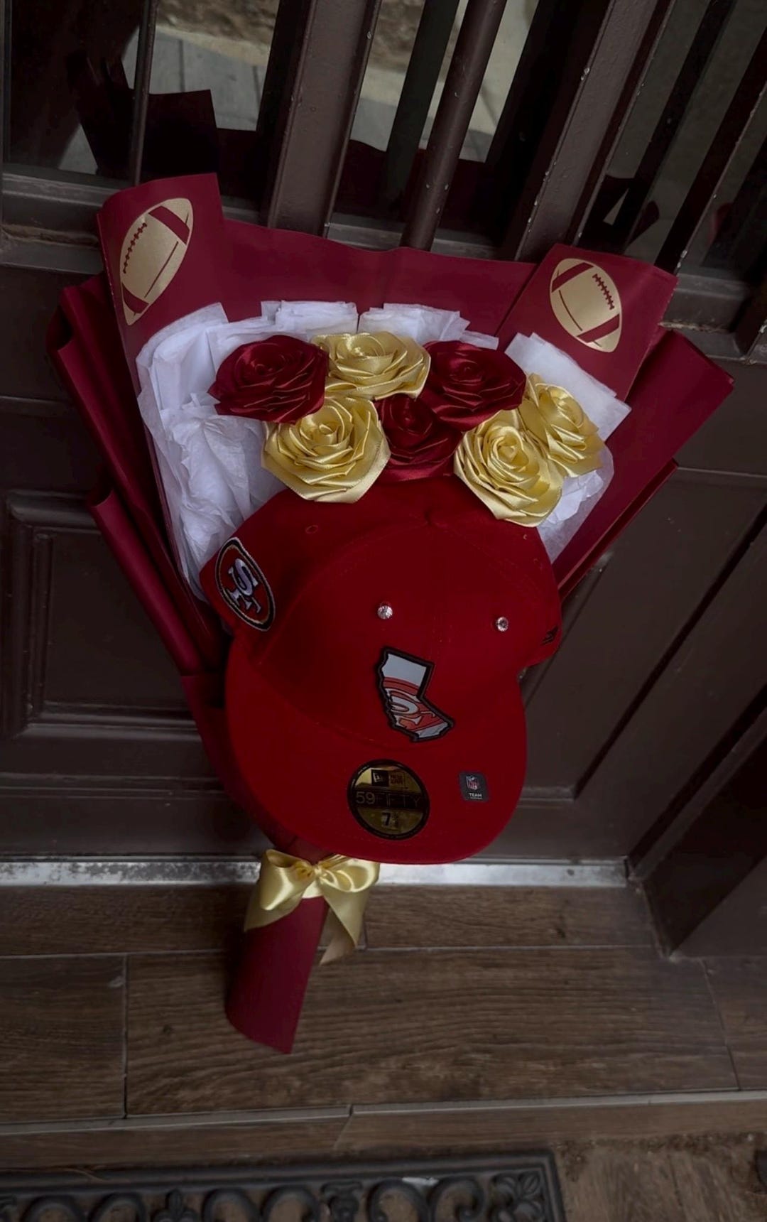 Mens Eternal Rose Hat Bouquet, Men Gifts, Hat Bouquet, Boys Gift ...