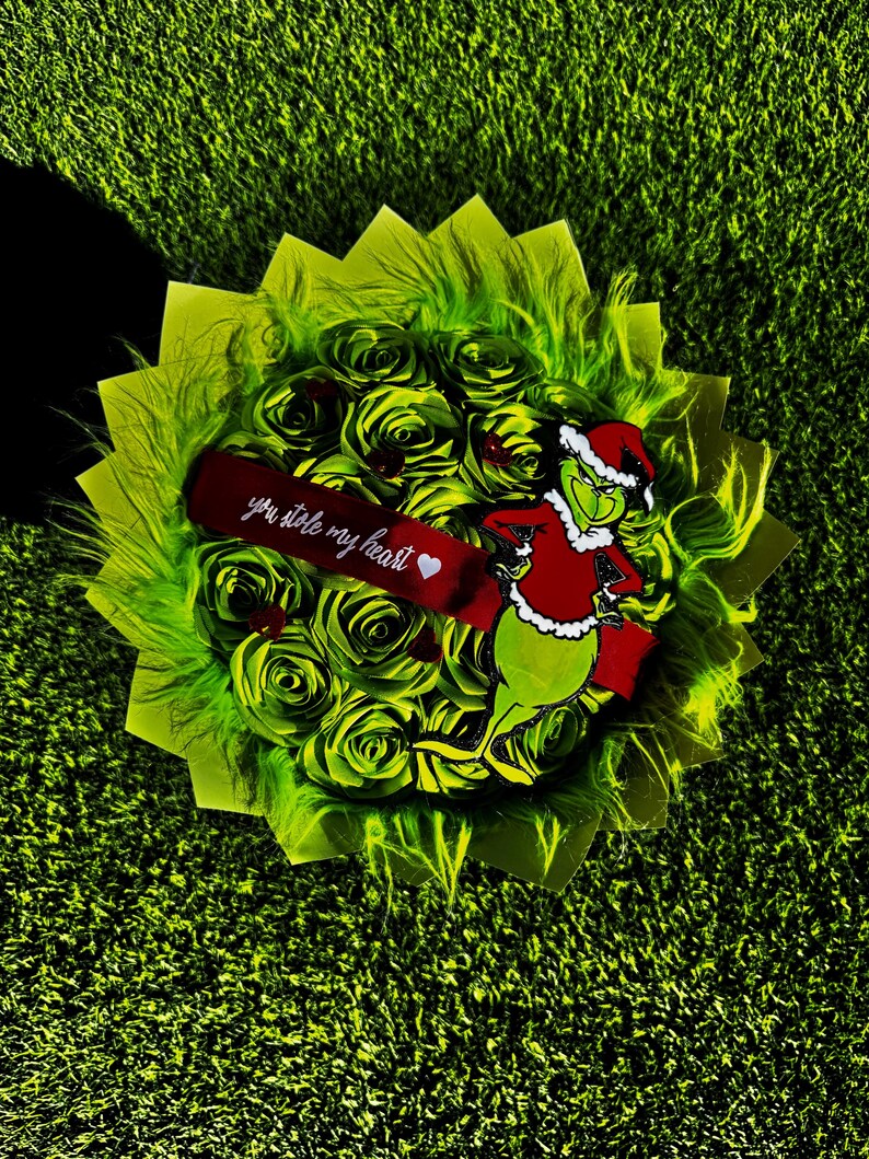 Christmas Grinch Bouquet, Christmas, Grinch, Eternal Roses, Roses ...