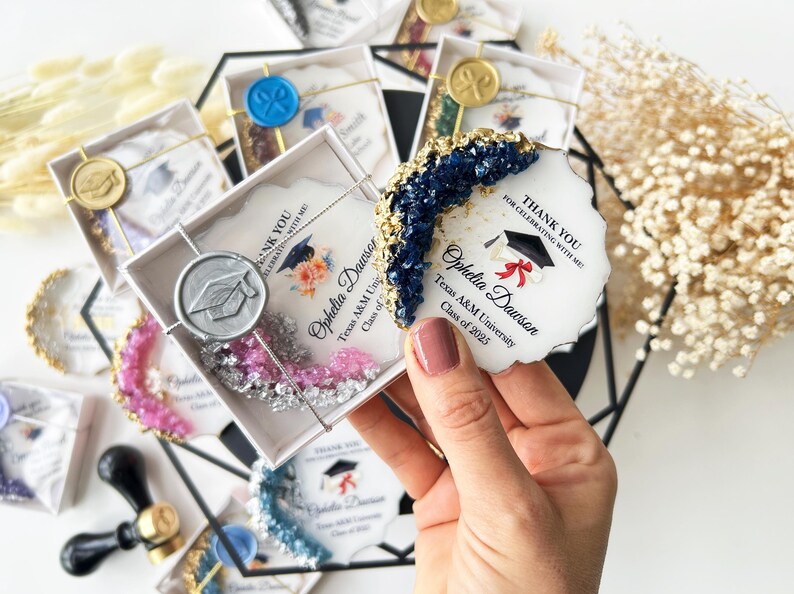 Personalized Graduation Magnet Favors 2026: Resin, Epoxy Keepsake ...