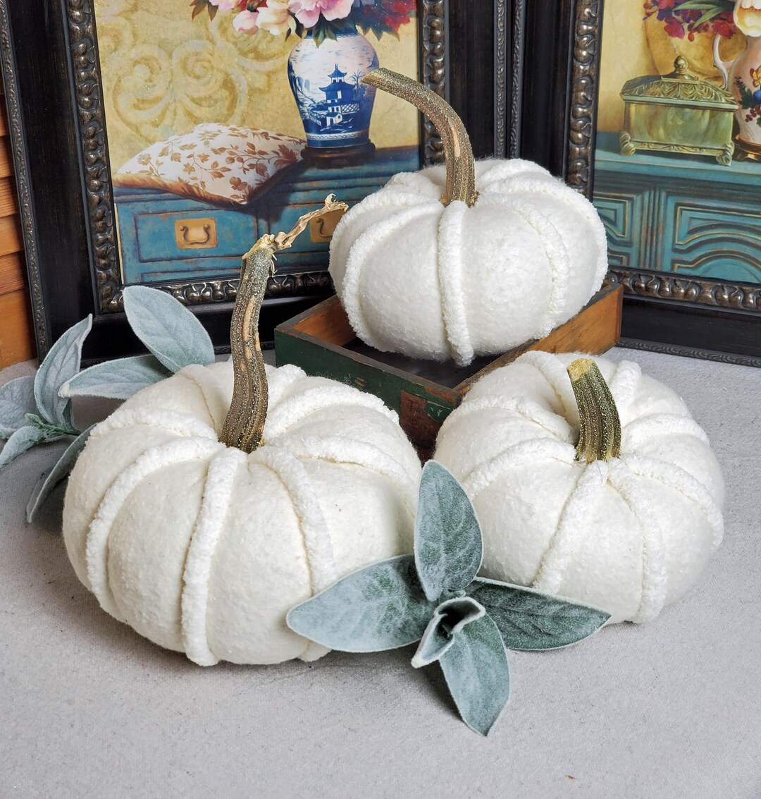 White Pumpkins Bumpy Whites Soft Fabric Natural Look Pumpkins With Real ...