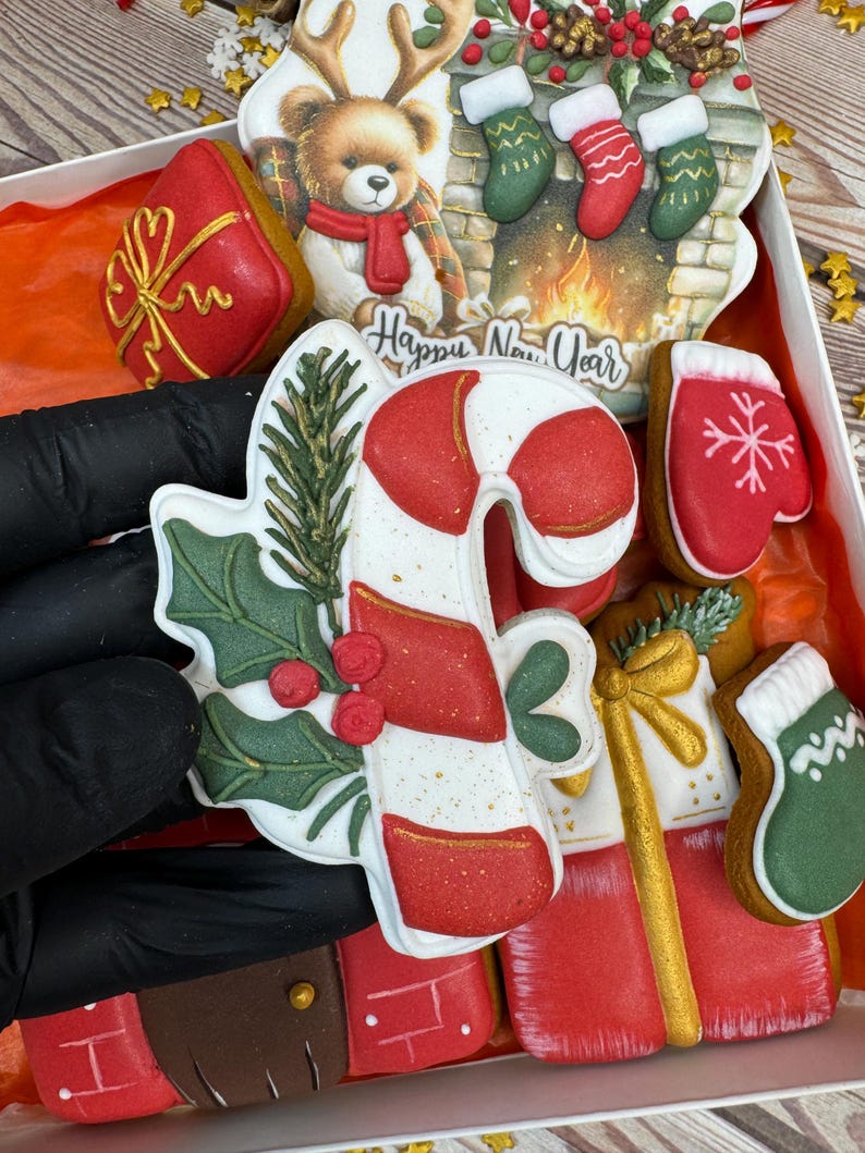 Sweet Christmas Gifts, Gingerbread Cookies, Holiday Cookie Assortment ...