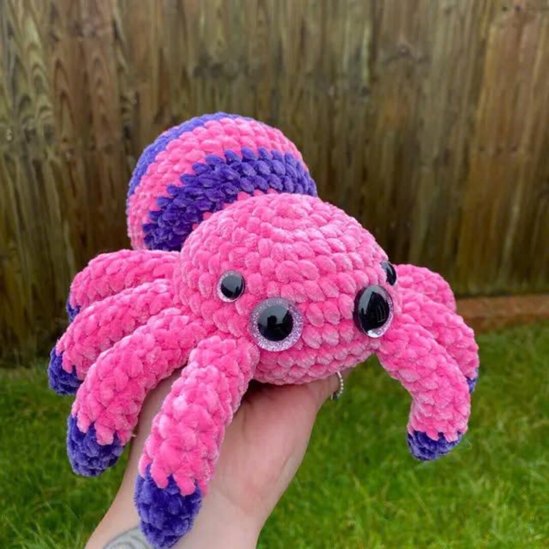 Patterns for Crocheting Spiders, Low-sew Spiders, Crocheted Jumping ...