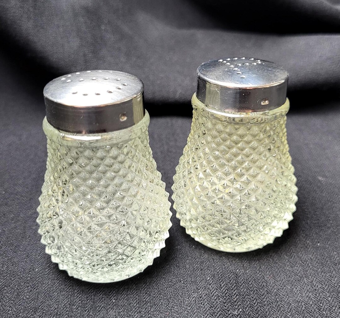 Vintage Grace Glass Diamond Point Crystal Shakers - Etsy