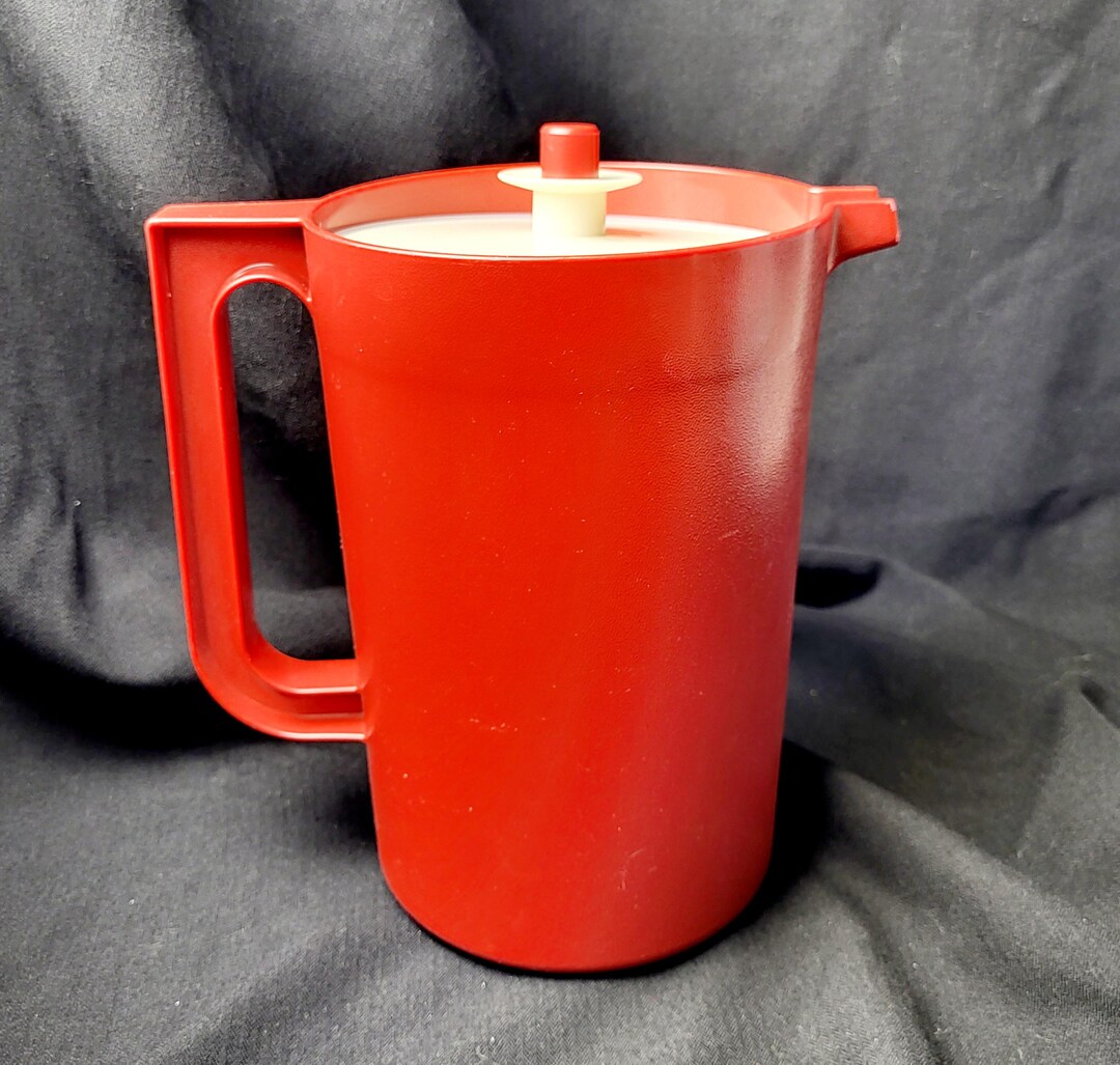 Vintage Tupperware 1-gallon Red Pitcher With Push-button Cover - Etsy