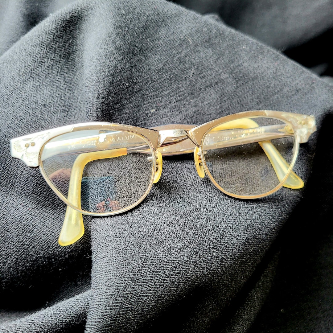 1950s Victory Cat Eye Glasses – Silver Etched Aluminum Frame - Etsy