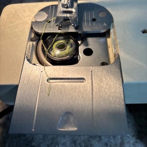 SINGER Merritt 4528 Sewing Machine Heavy Duty- Free Arm, Tested Works W ...