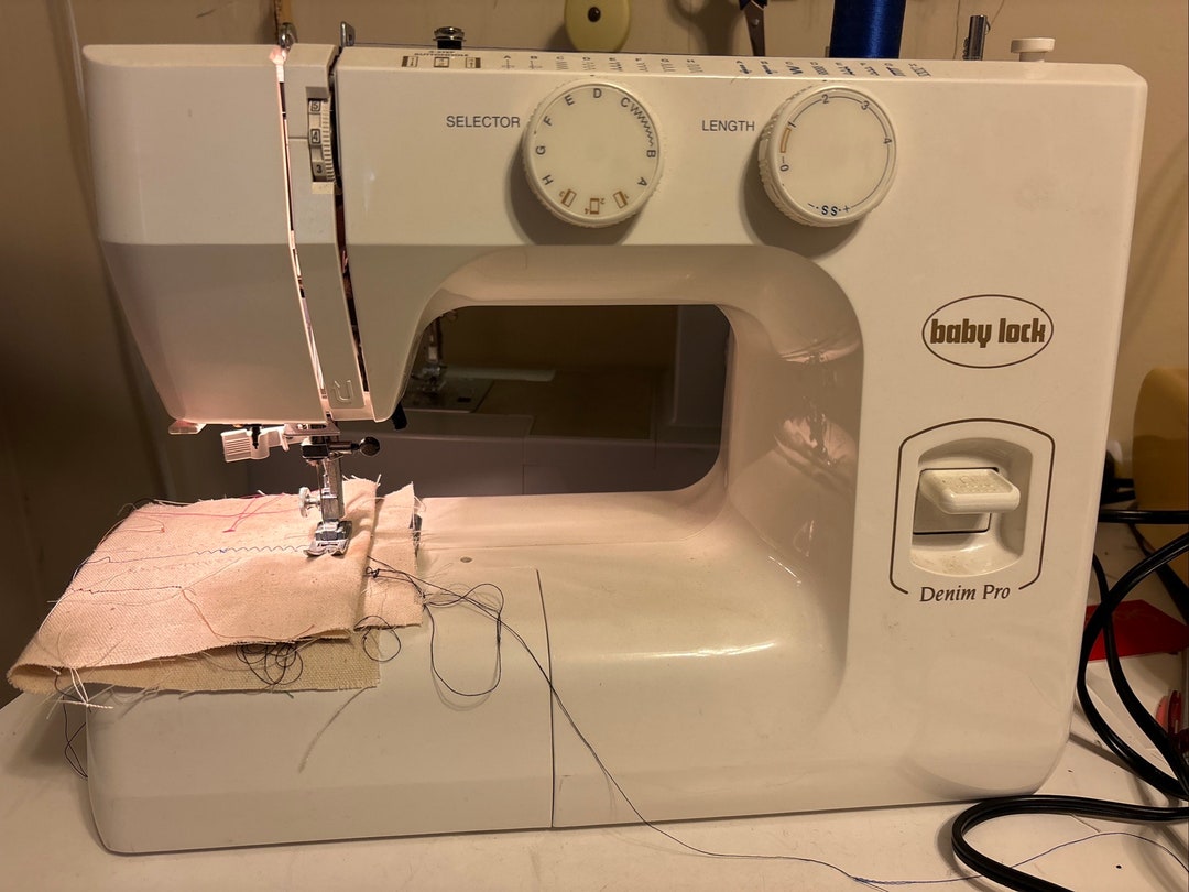 Baby Lock Sewing Machine Denim Pro BL16, W/ Case- Extras! Tested Works ...