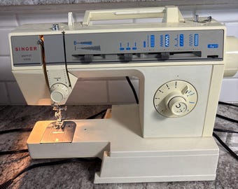 SINGER Simple 2263 Sewing Machine W/ Pedal, Extras! Works Great! 23 ...