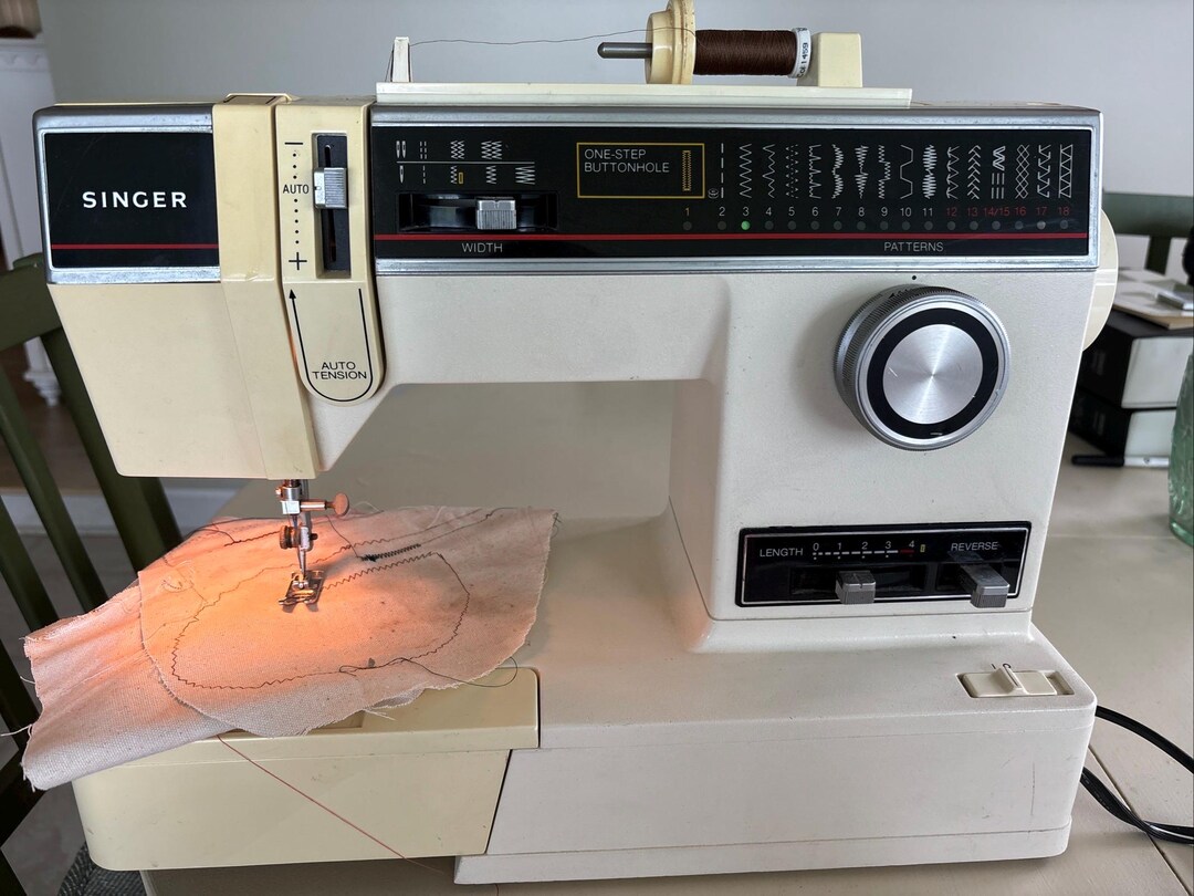 Vintage Singer Sewing Machine Model 6235 With Pedal, Extras, Working ...