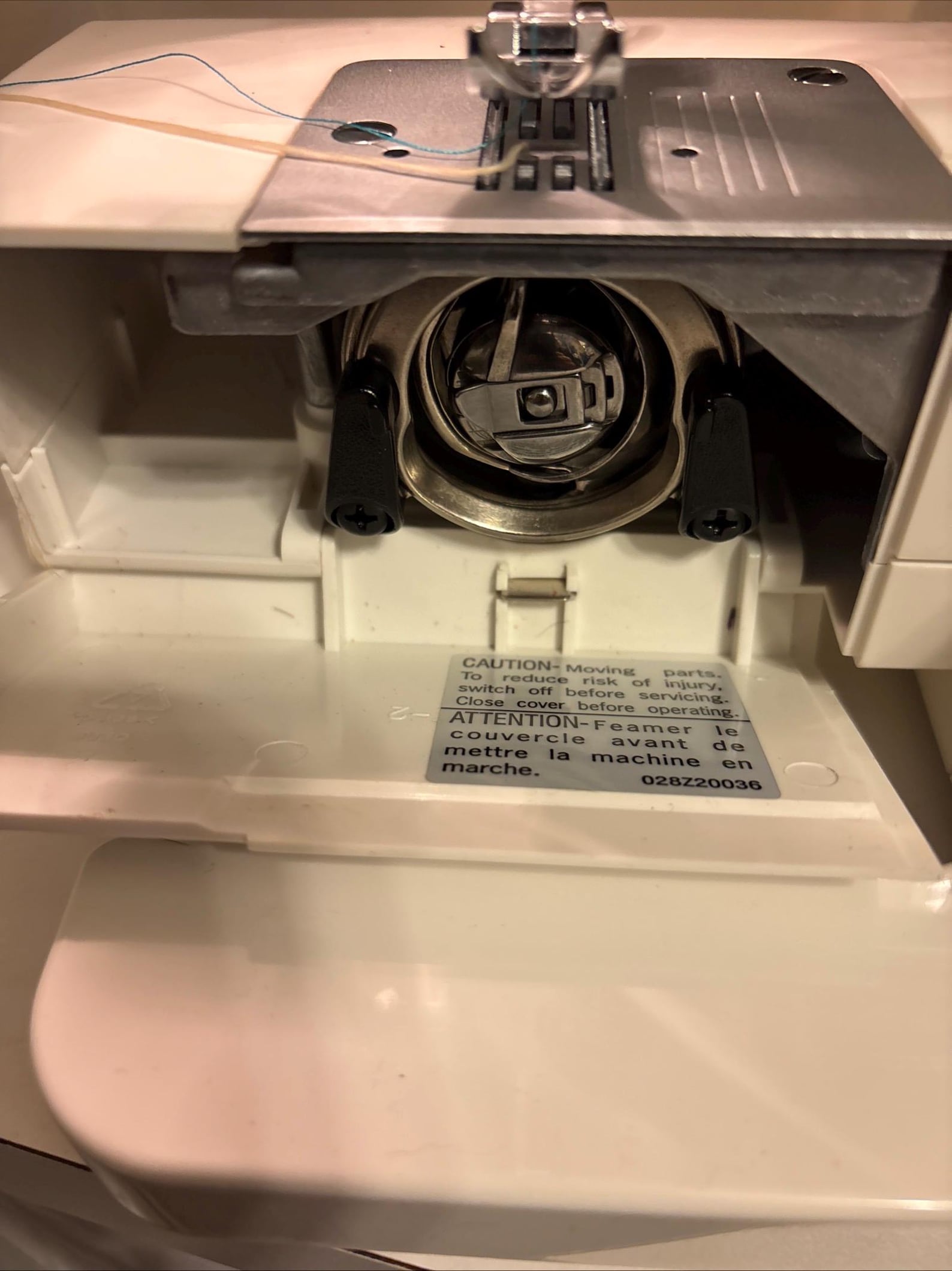 SINGER Simple 2263 Sewing Machine W/ Pedal, Extras! Works Great! 23 ...