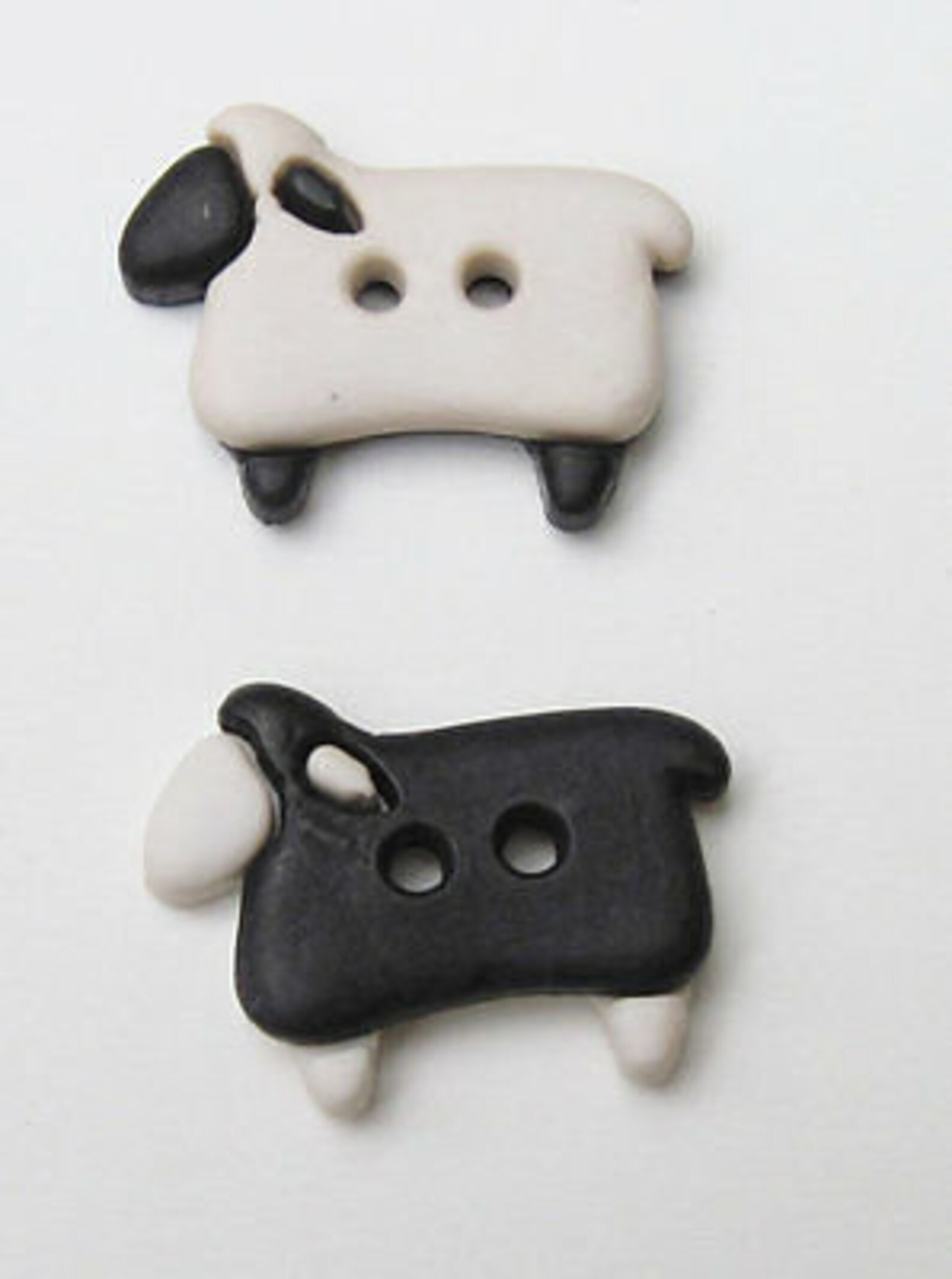 Sew Thru SHEEP Buttons Set of 6 3 Black 3 White 1 for - Etsy