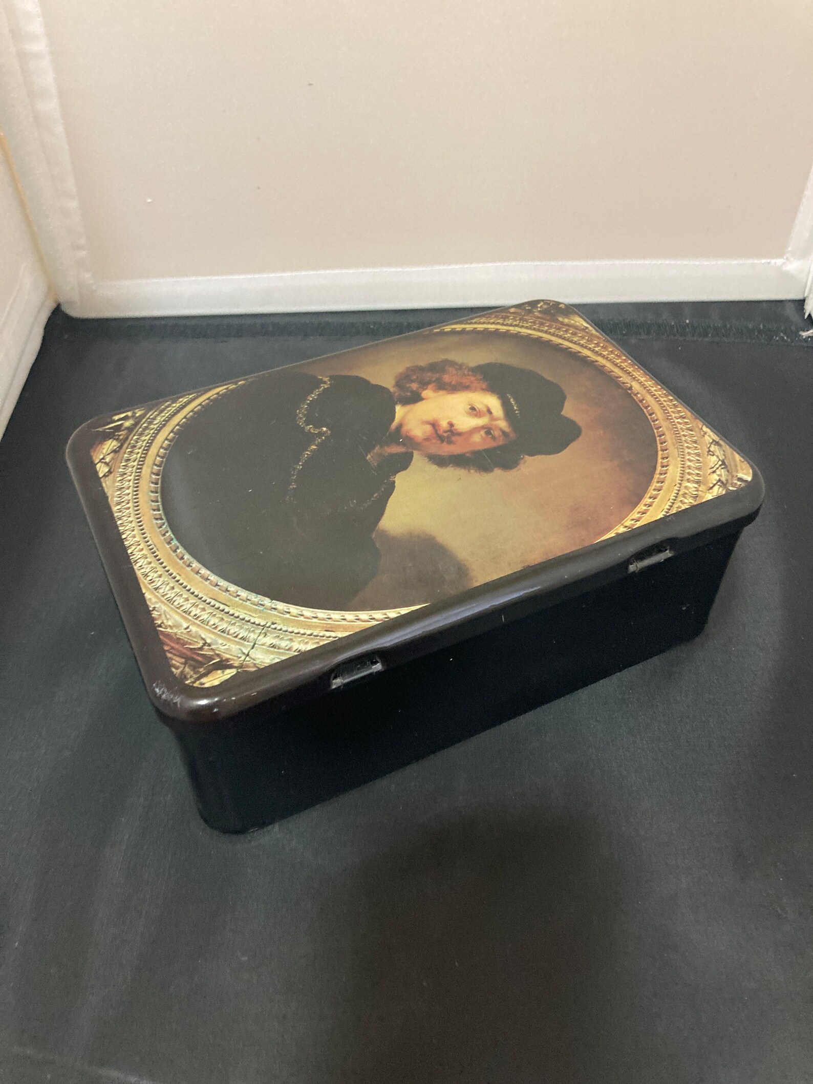 Massilly France Collectible Vintage Hinged Tin- Very Rare! Rembrandt - Etsy