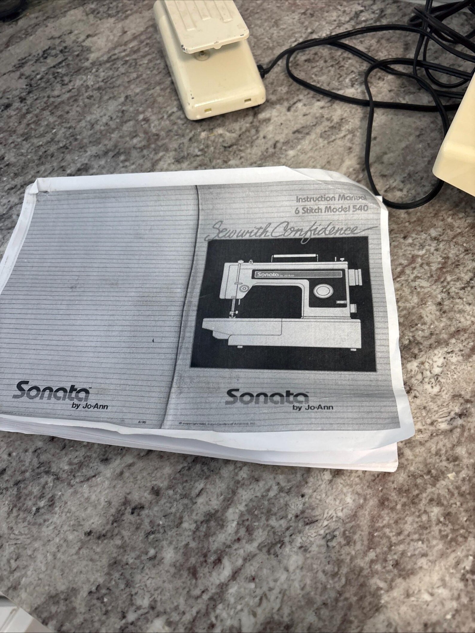 Vintage Sonata 540 Sewing Machine Metal, Heavy Duty! Free Arm, Zigzag ...