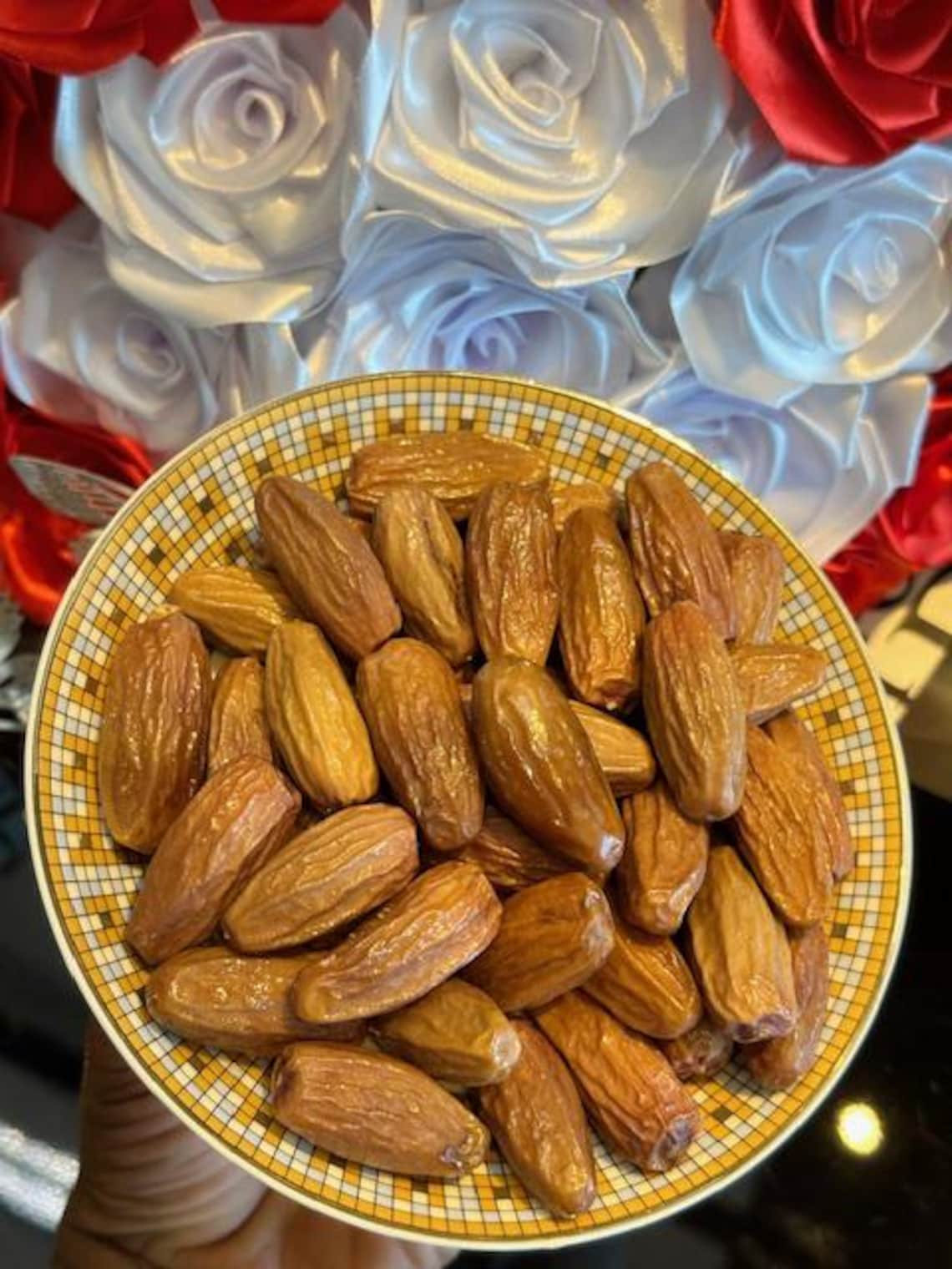 Organic Medjool Dates, Fresh Premium Quality, Natural Dried Fruit ...