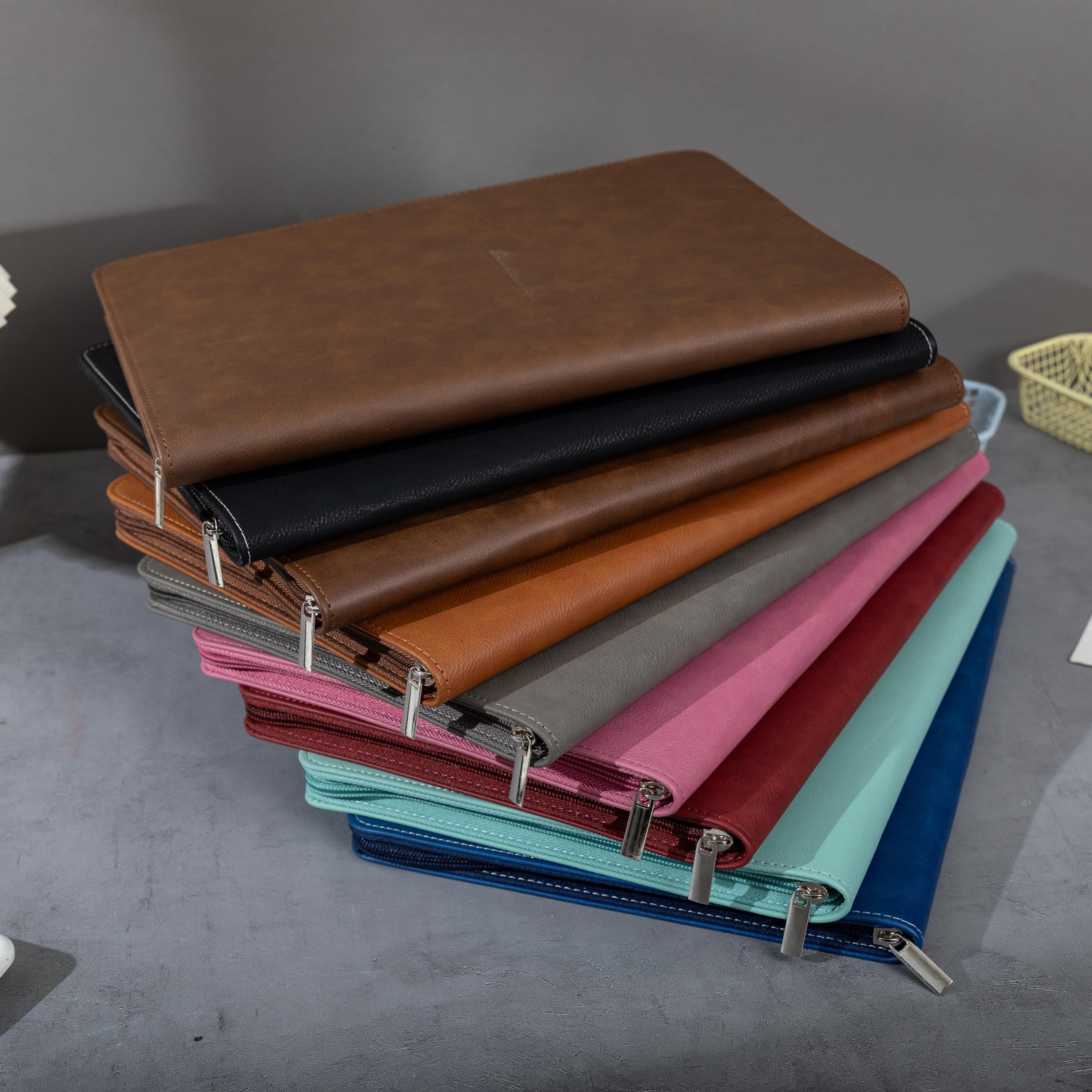 Personalized Leather Portfolio With Zipper, Refillable Portfolio ...