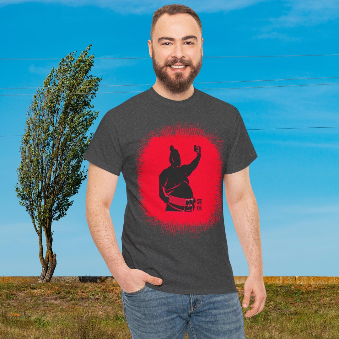 Sumo Wrestler Selfie T-shirt | Funny Red Background Tee | Unique ...