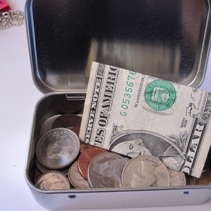 Zelda Crest Stash Box Tin - Etsy