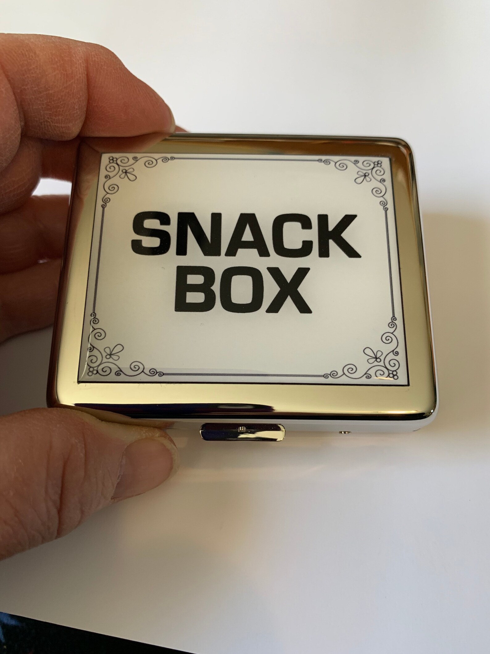 Vintage Snack Box 8 Day Pill Box With Mirror - Etsy