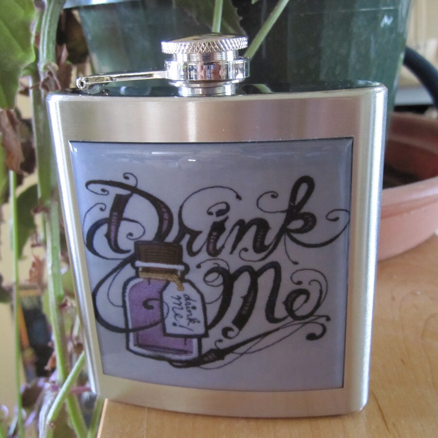 Alice in Wonderland DRINK ME Liquor Hip Flask - Etsy