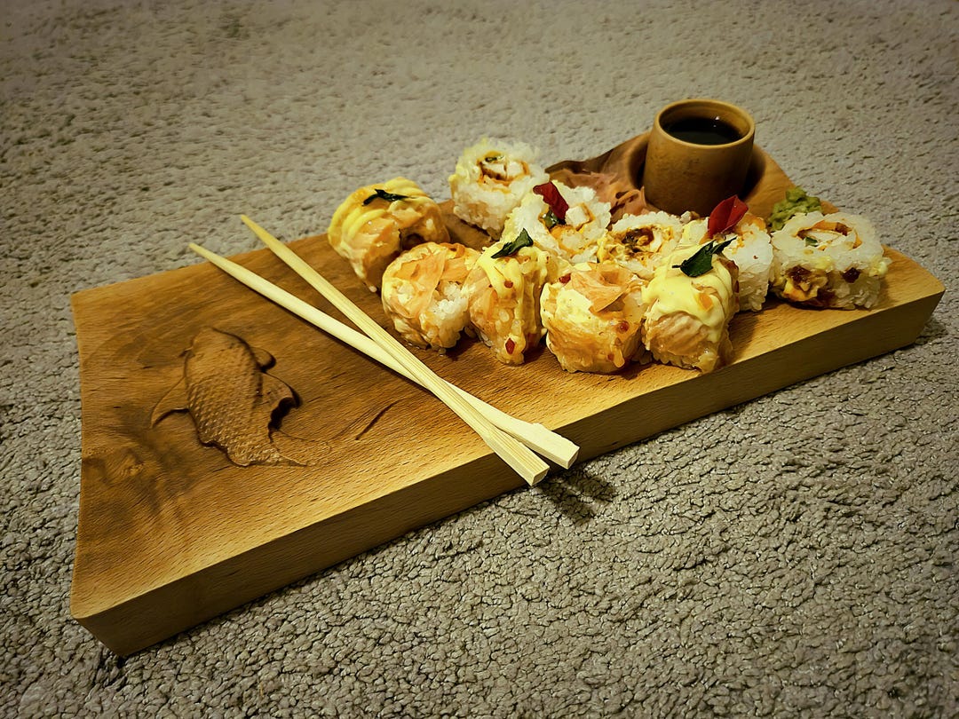 Hand-carved Sushi Board With Soy Sauce Bowl | Japanese Style Wooden ...