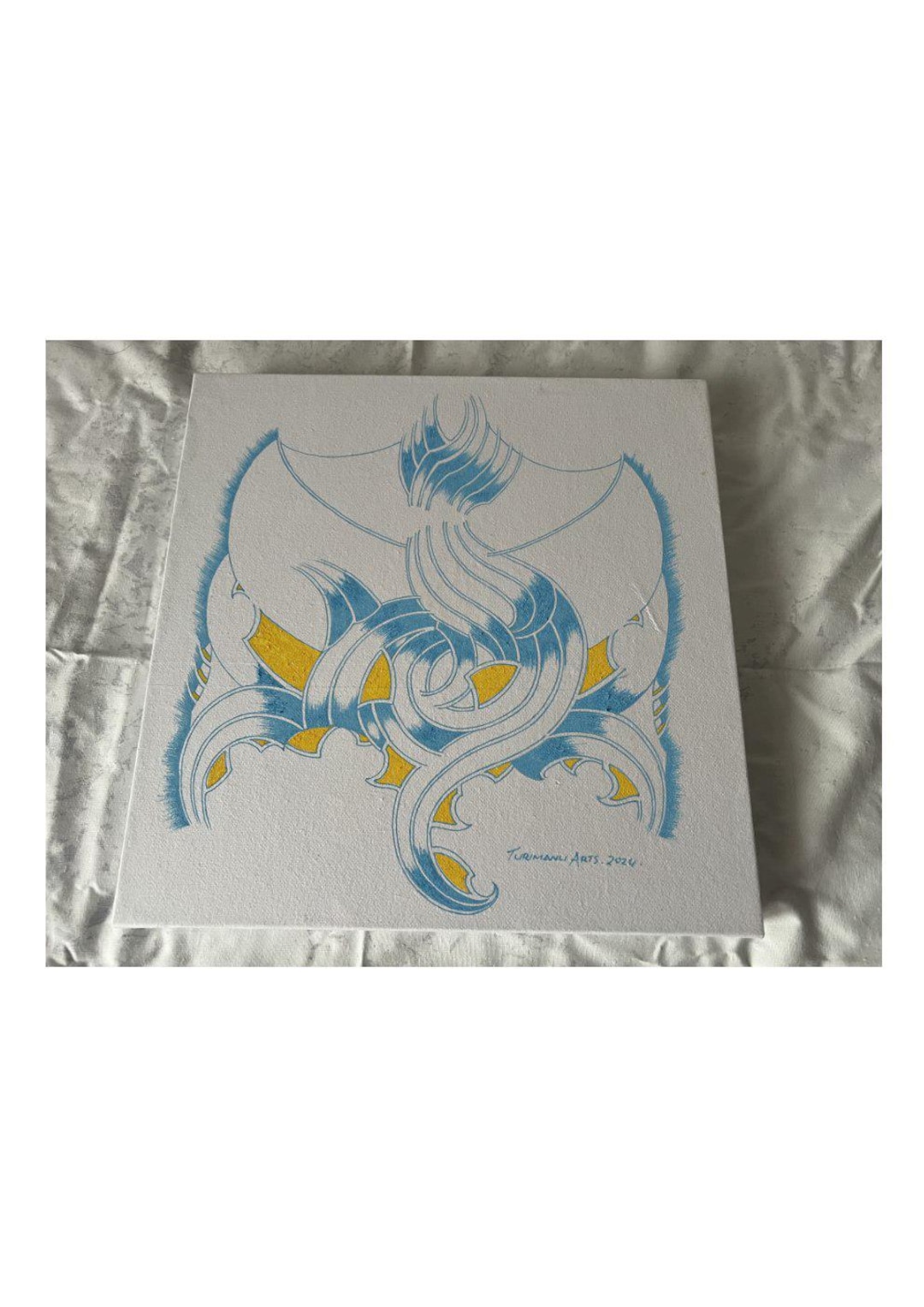 Rereiao. Maori Art Painted on Canvas, With Pakati Pattern. Asymmetrical ...