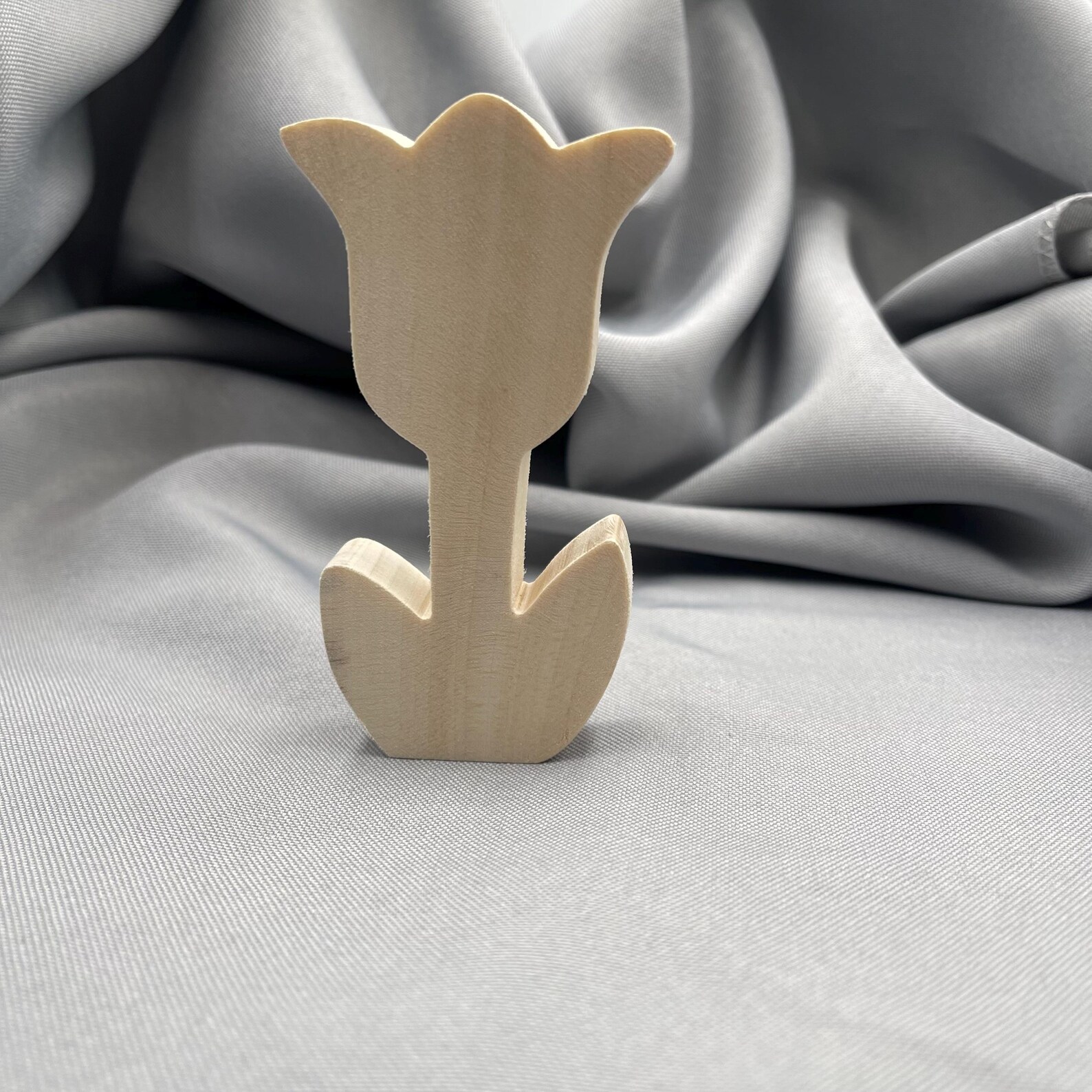 Unpainted Tulip Cutout, Kids Crafts for Adults, Unfinished Standing ...